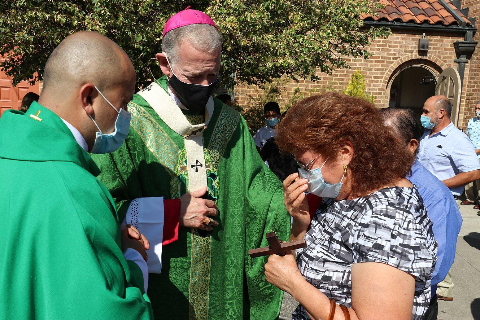 ‘You are not alone,’ Portland, Ore., archbishop tells victims of ...