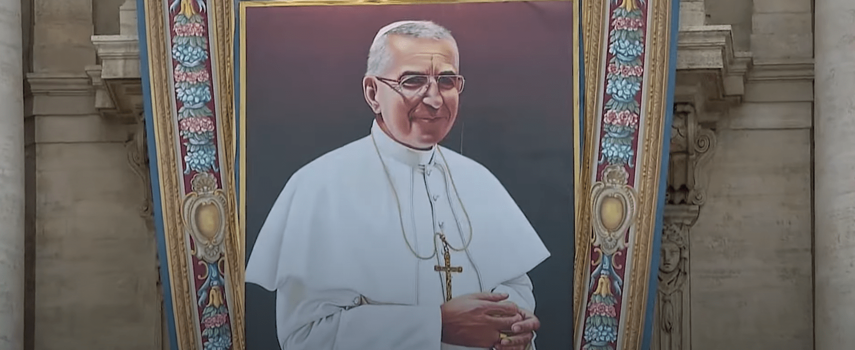 Pope beatifies John Paul I - The Leaven Catholic Newspaper
