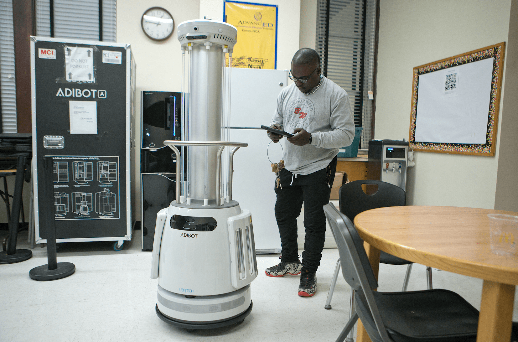 Bishop Ward’s new cleaning robot protects students from viruses - The ...