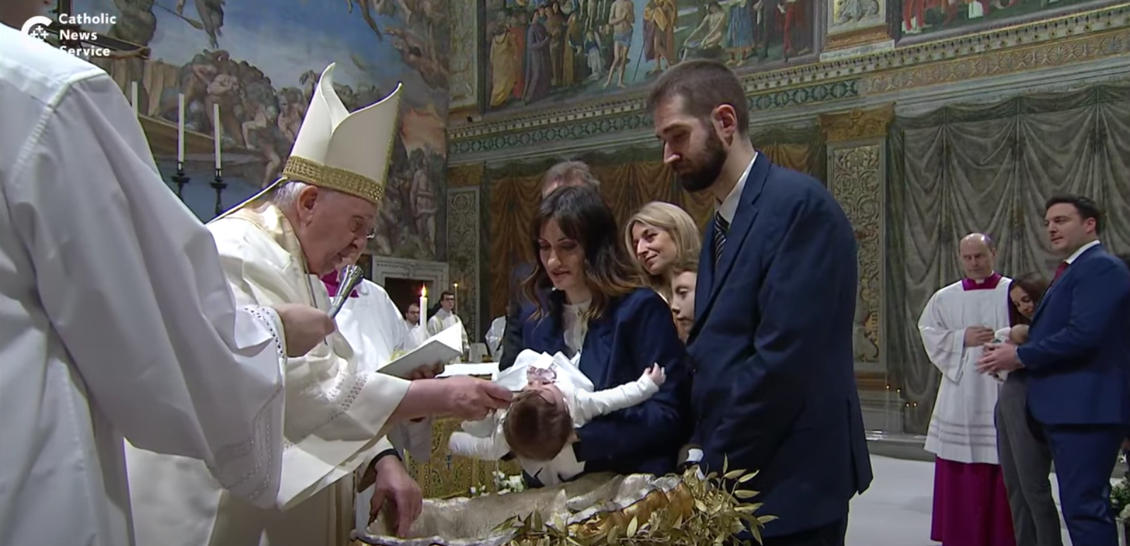 Pope baptizes babies in Sistine Chapel - The Leaven Catholic Newspaper