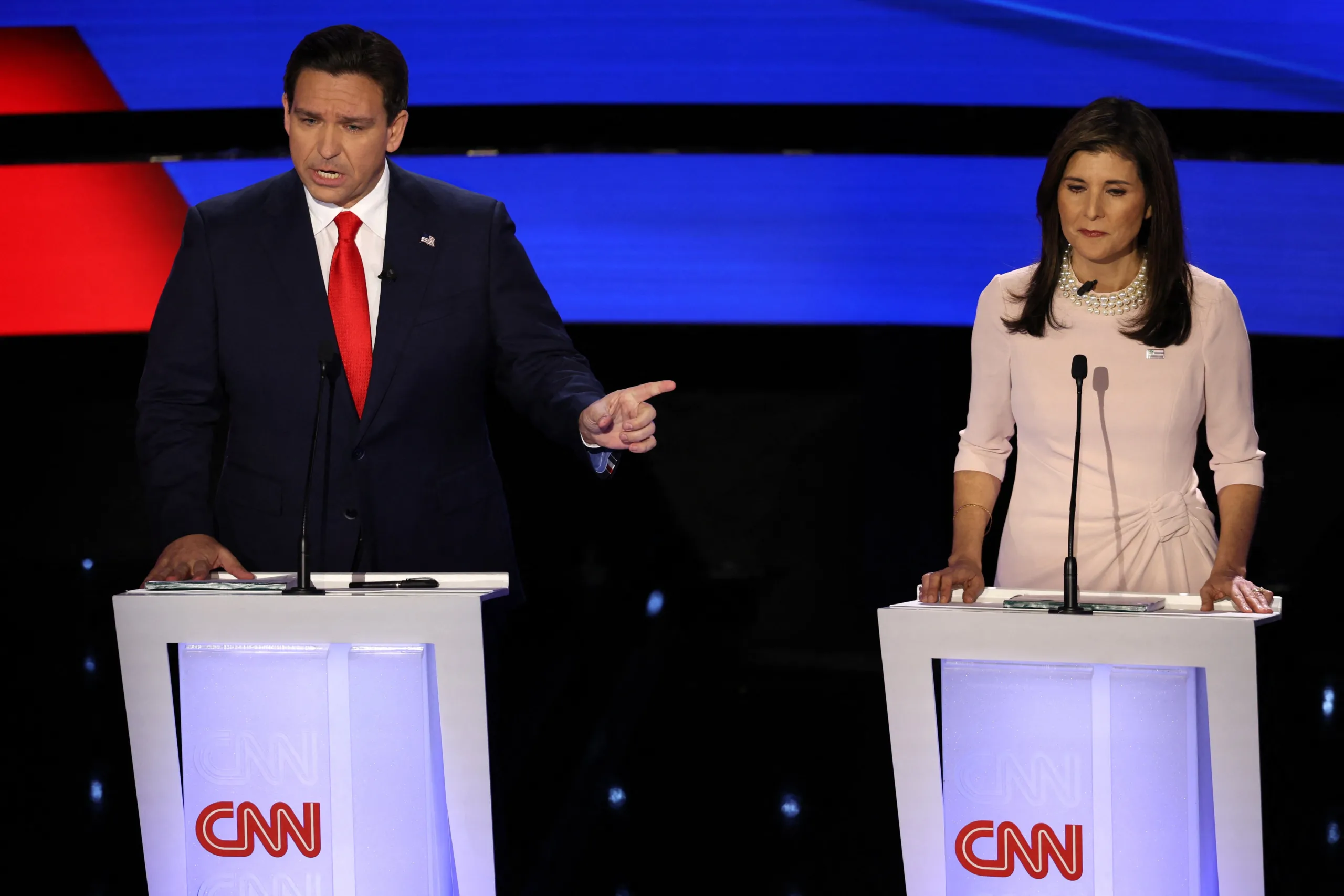 Haley, DeSantis debate while Trump appears at town hall hours after ...