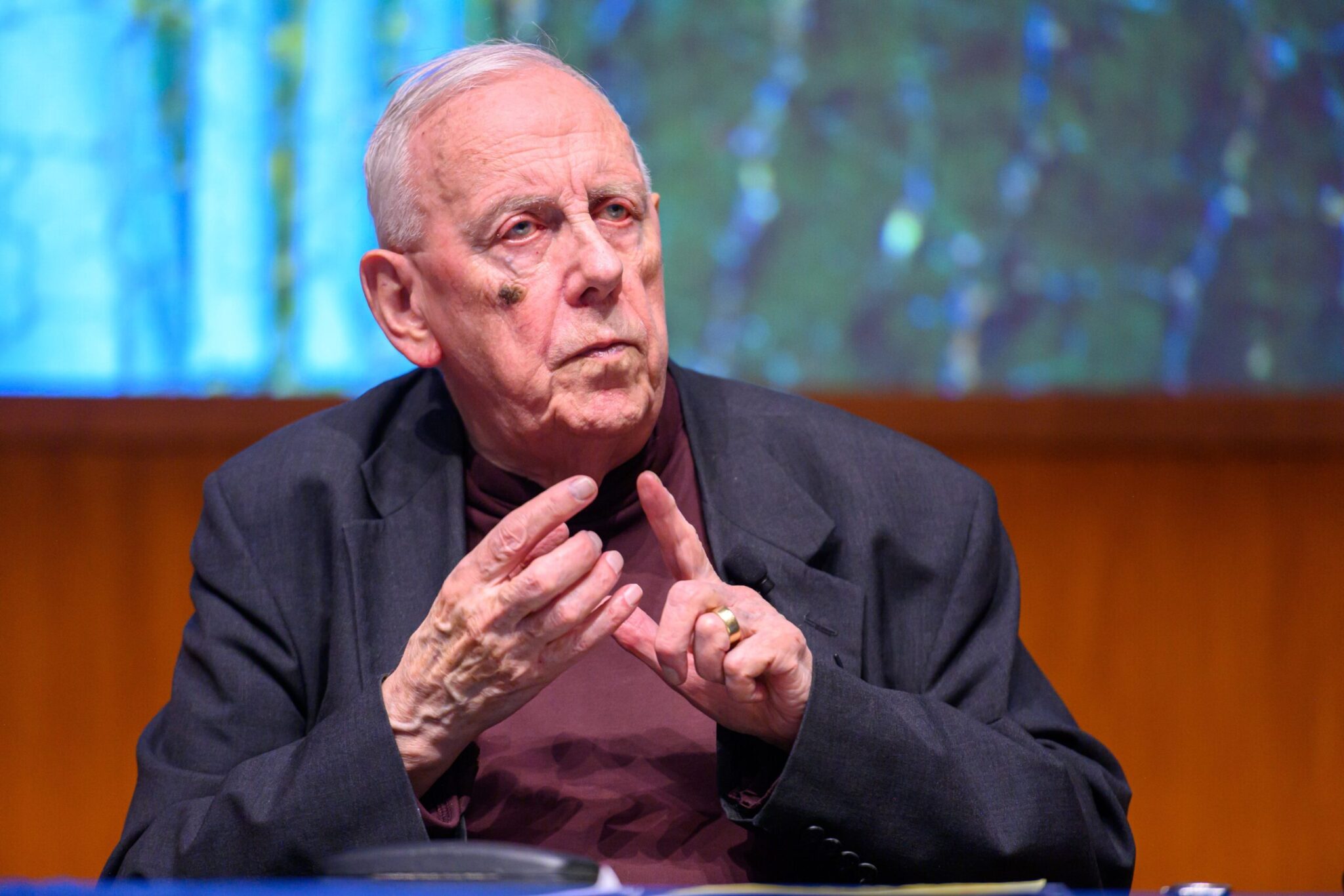 Alasdair MacIntyre, renowned Catholic moral philosopher who wrote ...