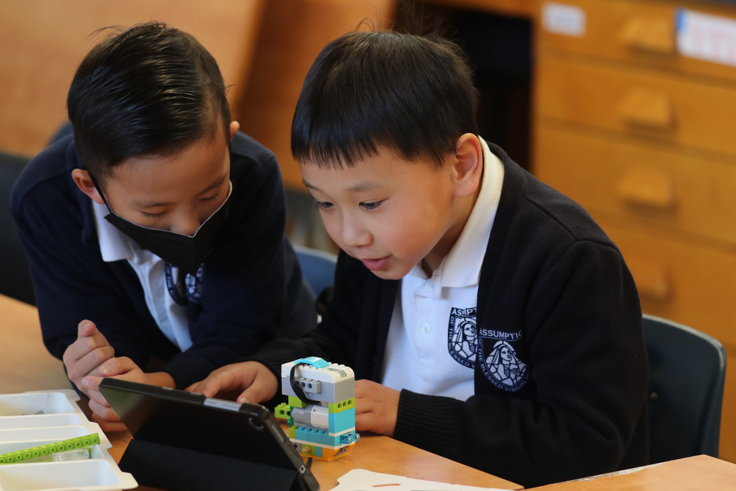 Brave new classroom: Catholic schools nationwide integrate AI into ...