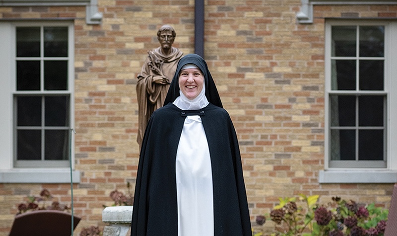 Overland Park native shares glimpse into life as a cloistered nun - The ...